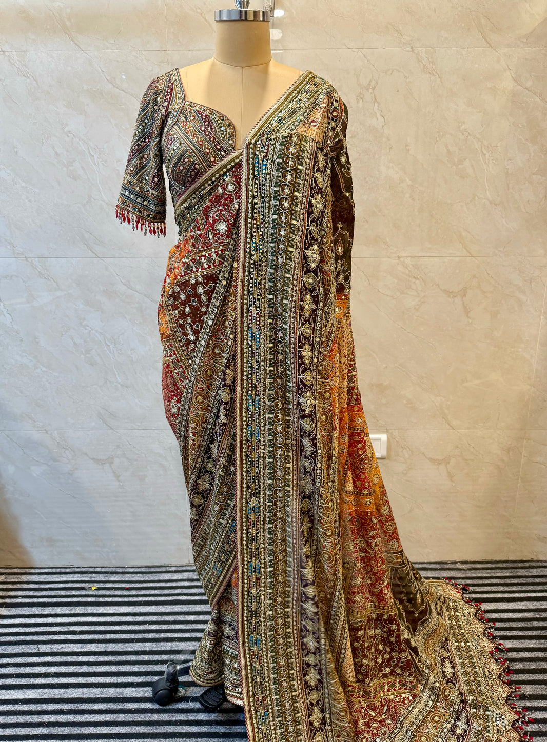 Saree – Ethnit by linkspace India